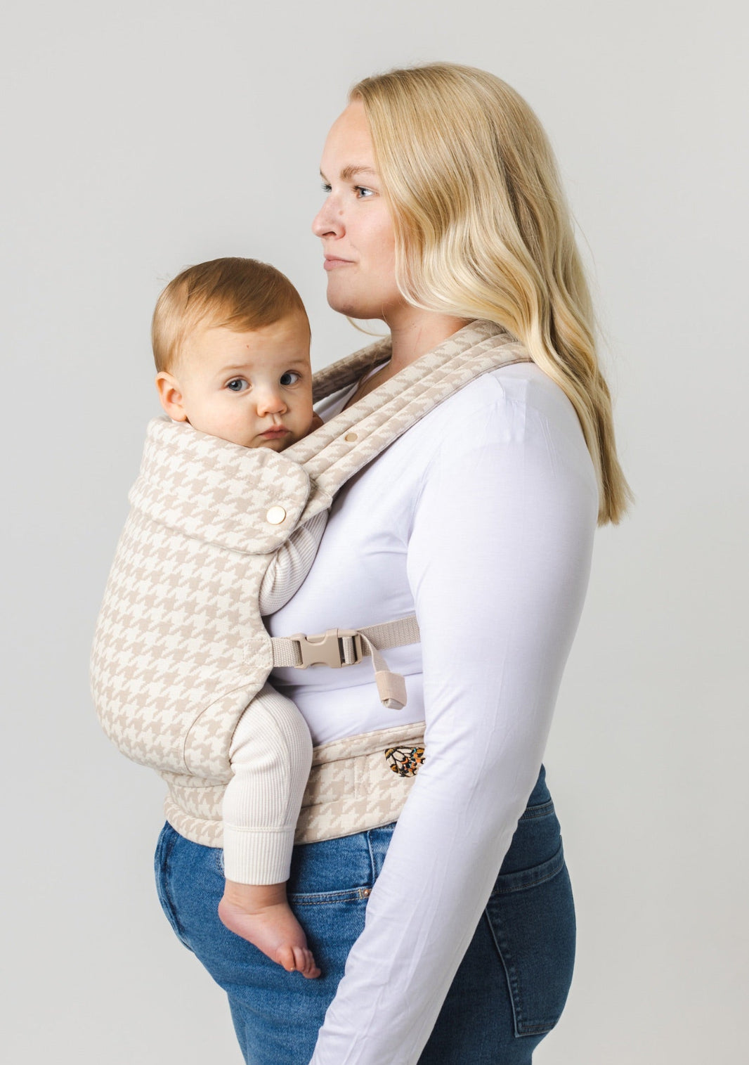 The Monarch Carrier Collection – Mabē